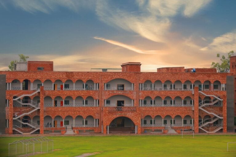Forman Christian College - Council of Independent Colleges